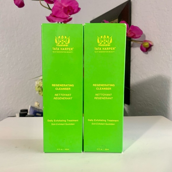 Tata Harper | Skincare | Tata Harper Regenerating Cleanser 25ml 2 ...